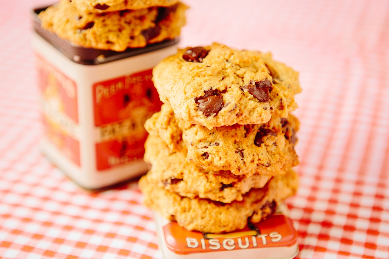 Chunky Chocolate Chip Cookies | Vegan Recipes | Veganuary