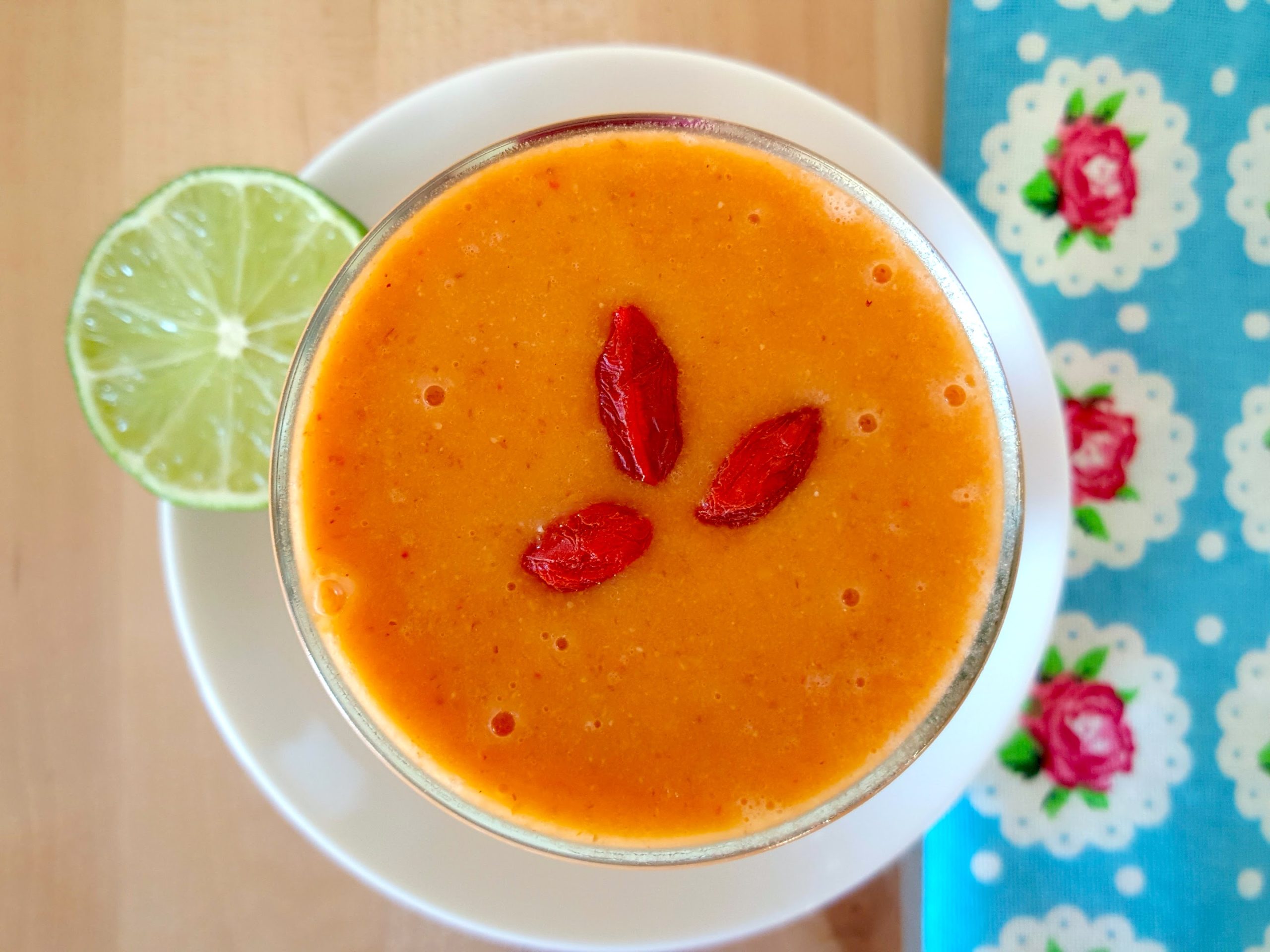 Orange Goji Smoothie | Vegan Recipes | Veganuary